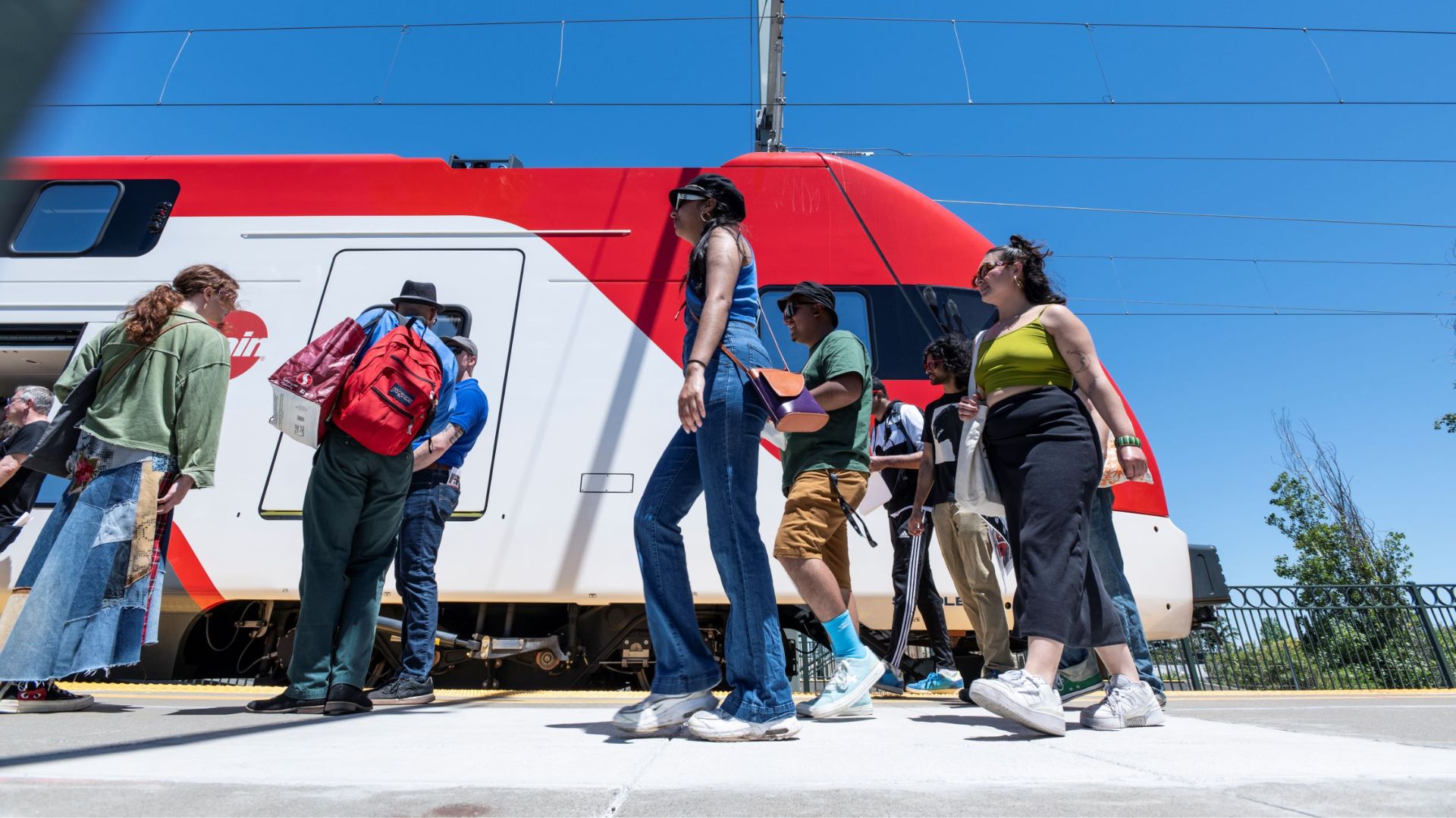 Caltrain riders face uniform pricing next year as Caltrain removes the ...